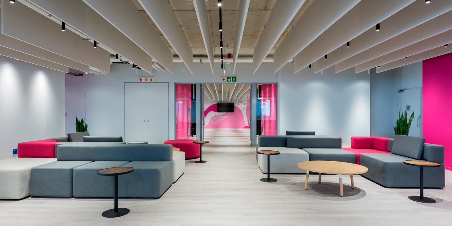 The decorative potential of office ceilings (1nd part)