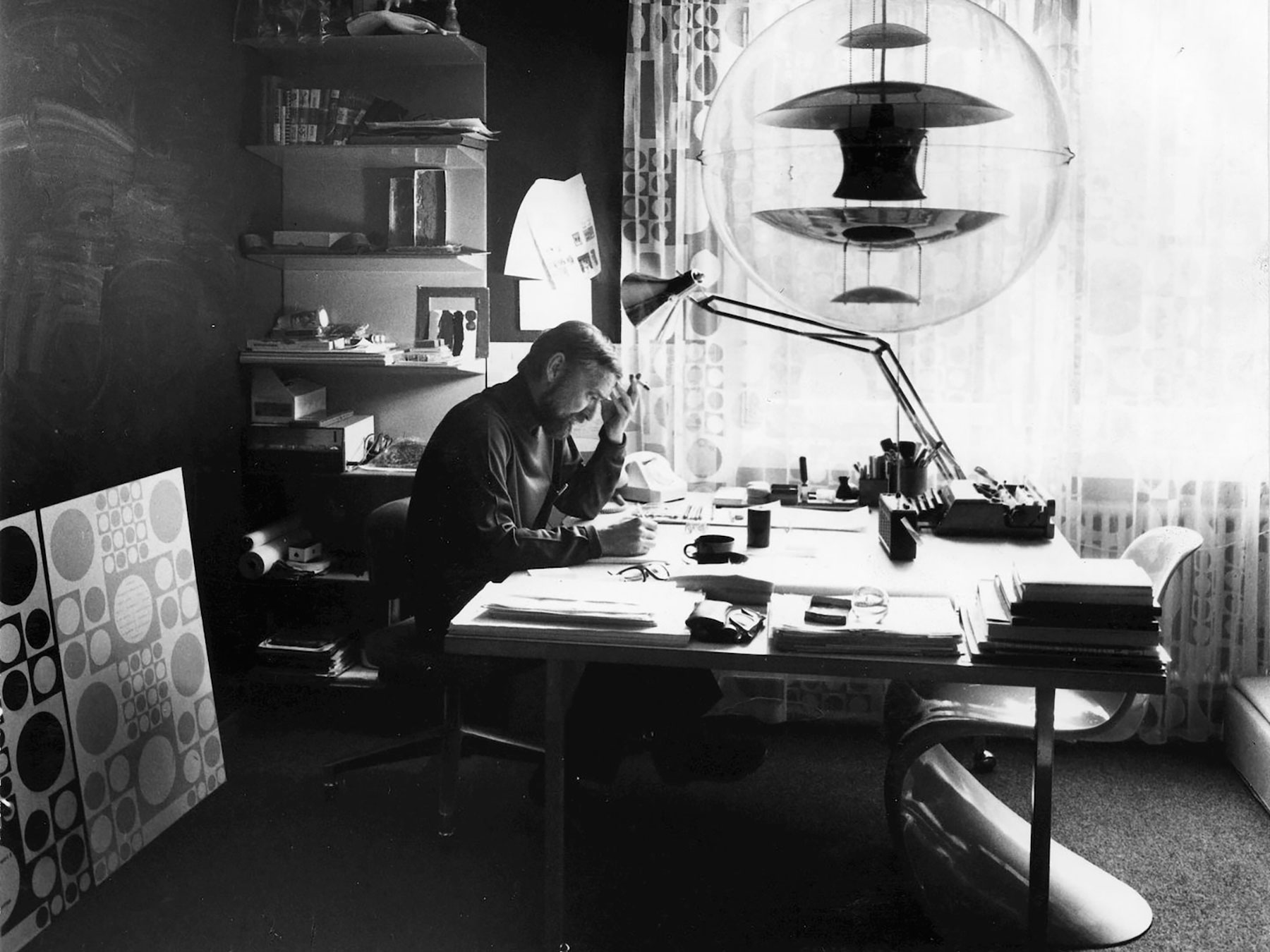 The Panton chair by Verner Panton - Limobel