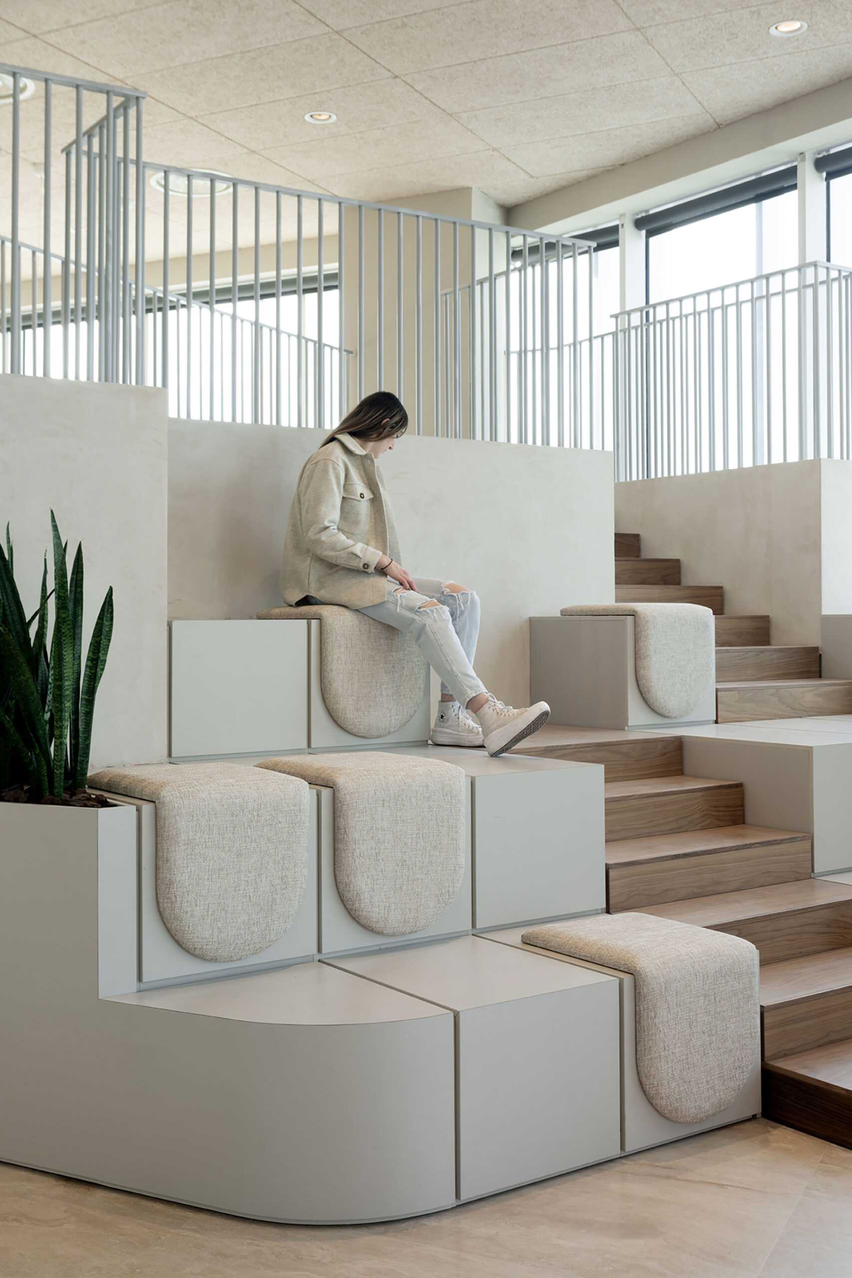 Auditoriums located in stands - Limobel